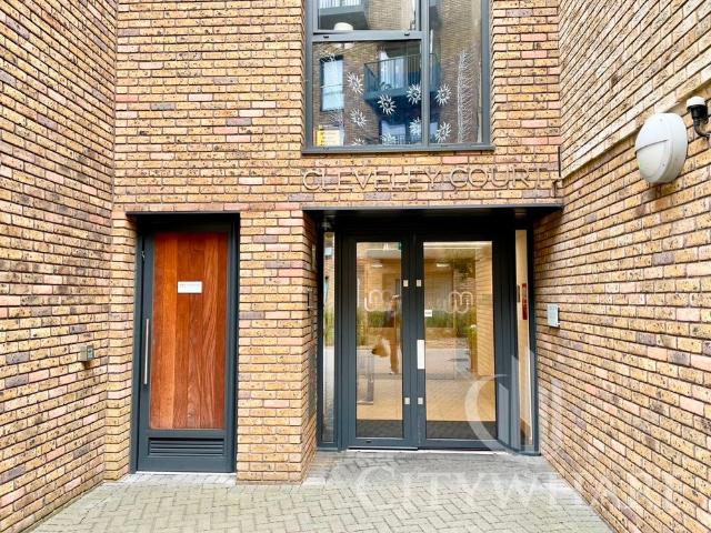 Cleveley Court, Marine Wharf, Surrey Quays, SE16