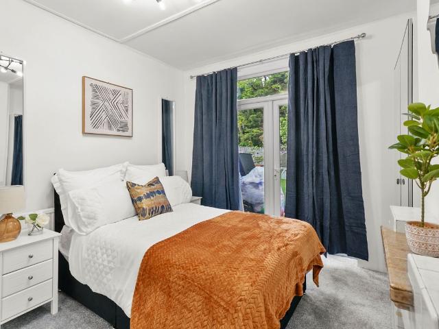 Cleveley Crescent, London W5, Room to rent, £1,200 pcm | PrimeLocation