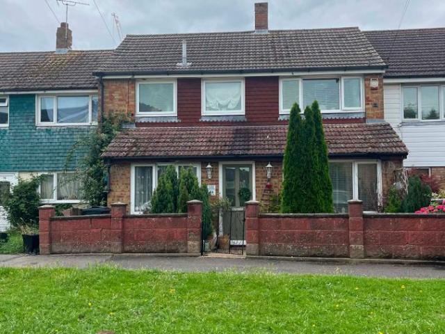 Cleves Way, Ashford TN23, 4 bed terraced house to rent, £1,750 pcm | PrimeLocation