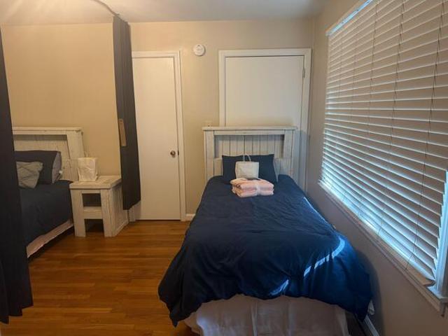 Clean and Quite Powder Springs Home