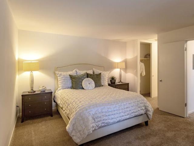 Clean & Comfortable Private Room