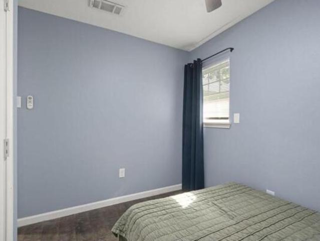 Clean, Comfortable Room in East Little York | Biweekly Professional Cleaning | Utilities & WiFi Included!