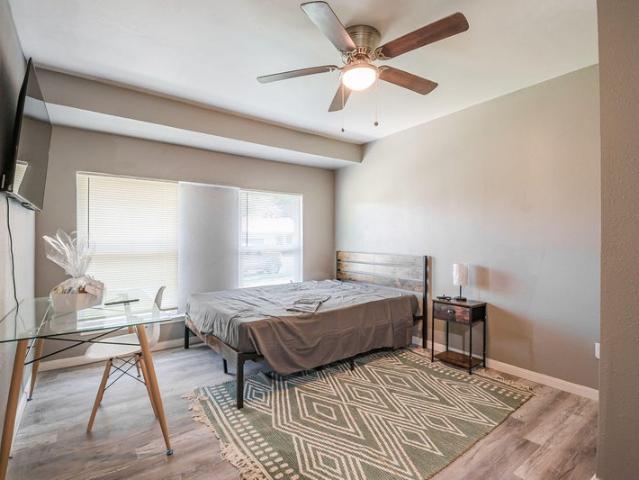 Clean, Comfy & Fully Furnished Living Spaces