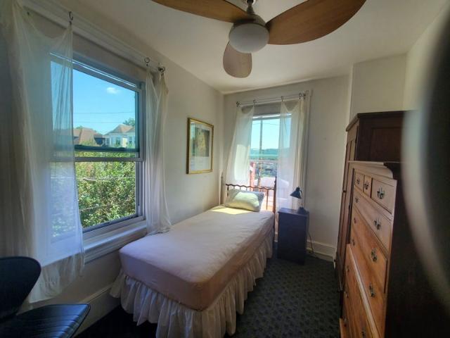 Clean, Furnished Small Room near Downtown
