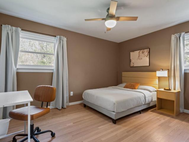 Clean, Quiet Neighborhood, Newly Renovated Home •