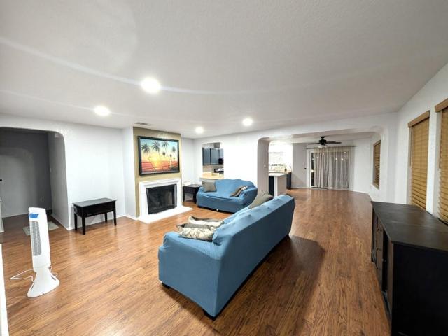 Clean & Quiet Room in NE San Antonio – Fast WiFi &