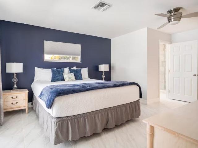 Clean & Quiet Room – Perfect for Students