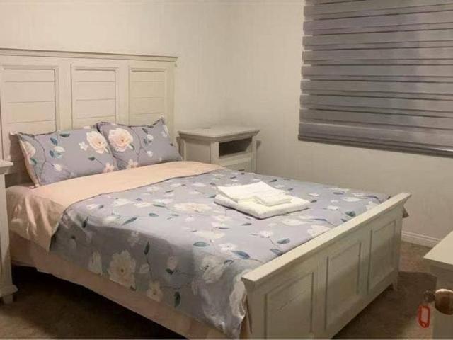 Clean & quiet room，Private Bathroom