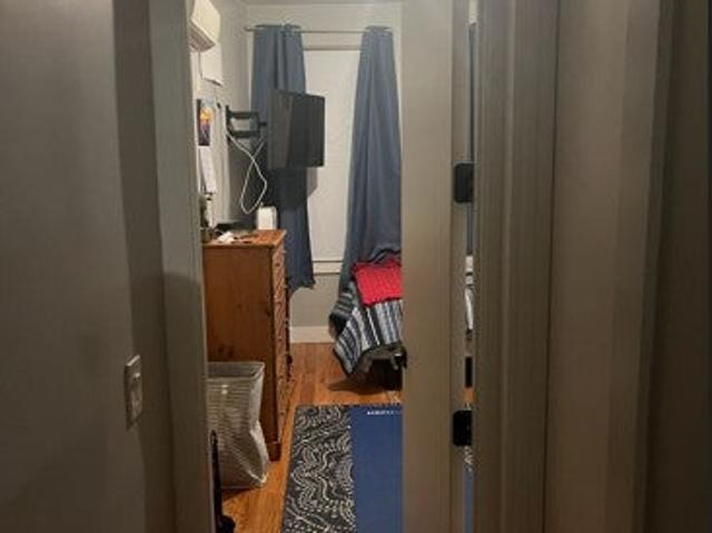 Clean Quiet Roommate Needed for 2Bdr/2Bth/2Flr Apt