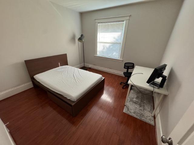 CleanAffordable Single Bedroom available for rent