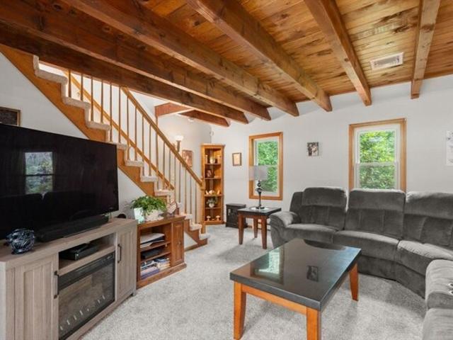 Clear Pond Rd, Lakeville, Home For Sale
