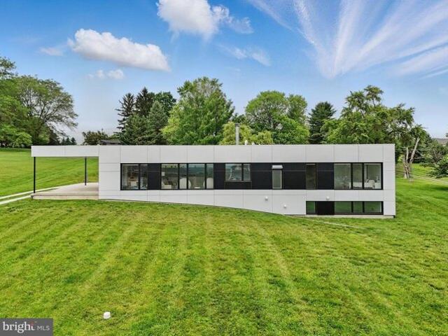 Clearview Ave, Nazareth, Home For Sale