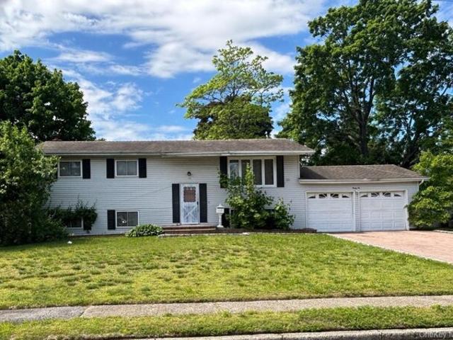 Clearview Dr, Wyandanch, Home For Sale