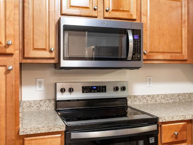 Clearwater Farm 2 Bedroom Apartment for Rent at 5401 Lowerfield Dr, Louisville, KY 40219 Okolona
