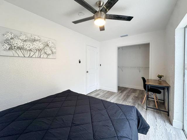 Clearwater House by St Pete Airport with Dining area. Homey & spacious
