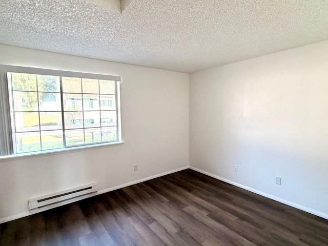Clearwater Ridge Apartments 3 Bedroom Apartment for Rent at 3702 Auburn Way S, Auburn, WA 98092 Plateau