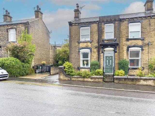 Cleckheaton Road, Oakenshaw, 5 Bedroom Detached