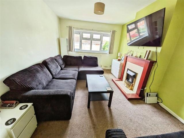 Clee Hill Drive, Castlecroft, Wolverhampton, WV3