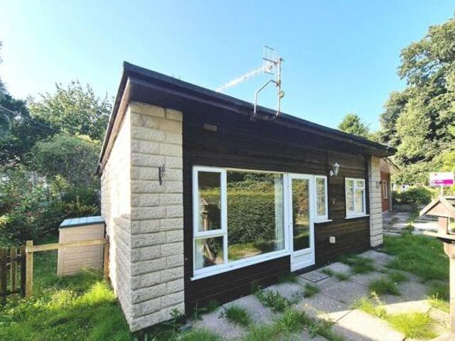 Cleeve Park, Chapel Cleeve, 1 Bedroom Bungalow