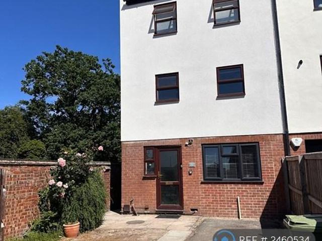 Cleevelands Drive, Cheltenham, GL50 5 bed end of terrace house to rent £2,300 pcm £531 pw