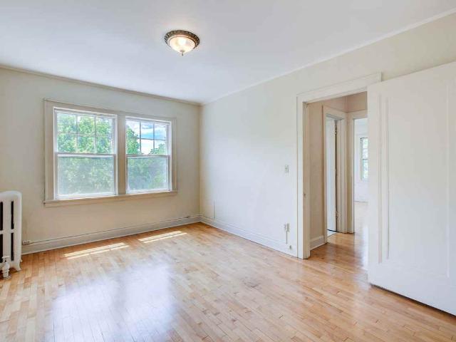 Clemar Apartments 2 Bedroom Apartment for Rent at 2062 Marshall Ave, St. Paul, MN 55104 Merriam Park West
