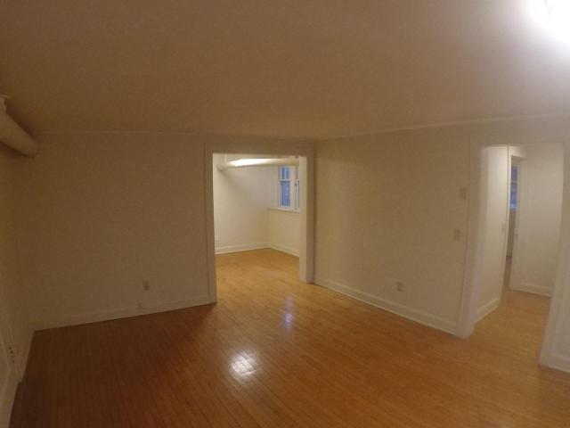 Clemar Apartments 2 Bedroom Apartment for Rent at 2062 Marshall Ave, St. Paul, MN 55104 Merriam Park West
