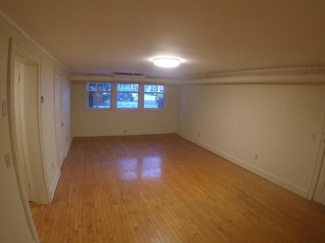 Clemar Apartments Studio Apartment for Rent at 2062 Marshall Ave, St. Paul, MN 55104 Merriam Park West