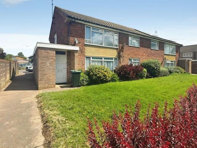 Clematis Way, Colchester, Essex CO4, 2 bed property to rent, £1,100 pcm | PrimeLocation