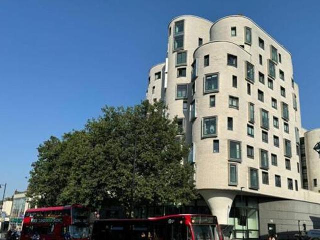 Clement Avenue, London, 2 Bedroom Flat