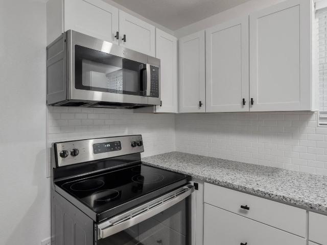 Clement Crossing Apartments 1 Bedroom Apartment for Rent at 1815 Clements Ave, North Charleston, SC 29405