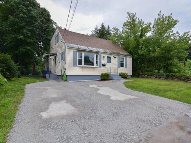 Clement St, Manchester, Home For Sale