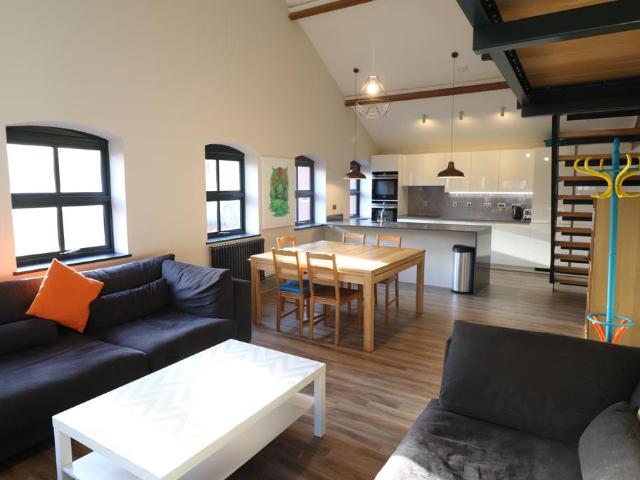 Clement Street, Birmingham, B1 3 bed apartment to rent £2,450 pcm £565 pw