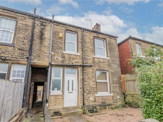 Clement Street, Huddersfield HD1, 3 bed terraced house to rent, £895 pcm | PrimeLocation