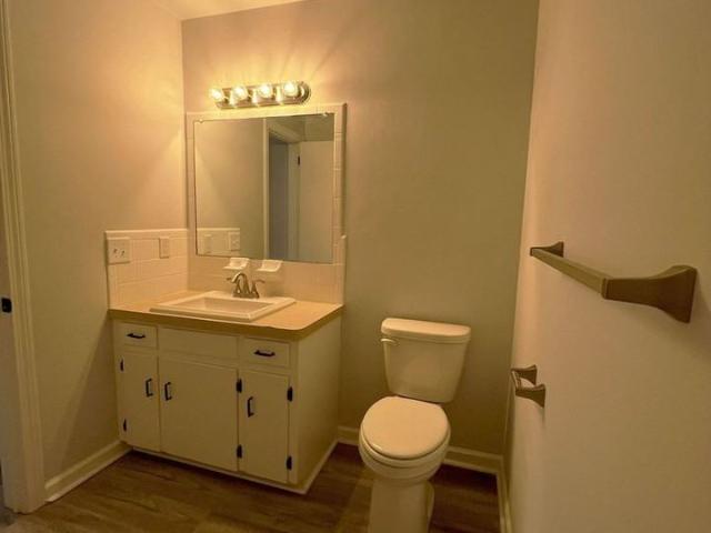 Clemmons Village Apartments 2 Bedroom Apartment for Rent at 3635 Spangenberg Ave, Clemmons, NC 27012