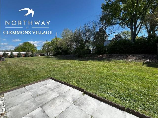 Clemmons Village Apartments 2 Bedroom Apartment for Rent at 3635 Spangenberg Ave, Clemmons, NC 27012