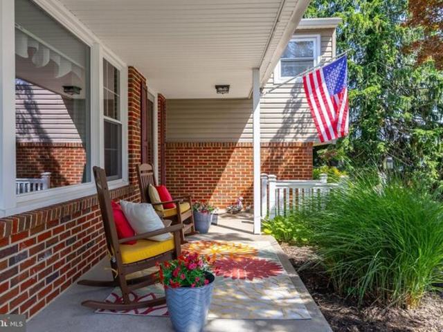 Clemson Rd, Cherry Hill, Home For Sale