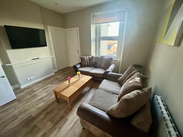 Clepington Road, Dundee DD3, 1 bed flat to rent, £575 pcm | PrimeLocation