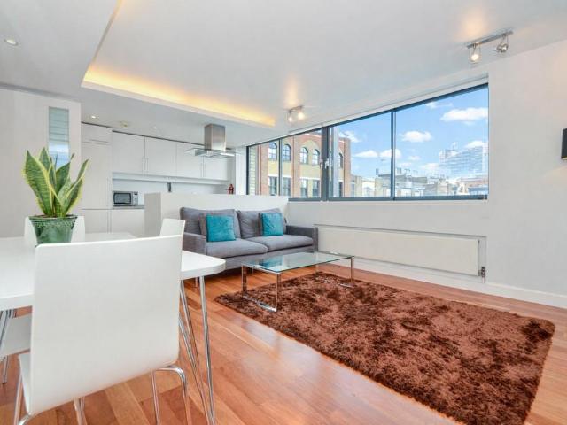 Clere Street, Shoreditch, EC2A 1 bed apartment to rent £2,750 pcm £635 pw