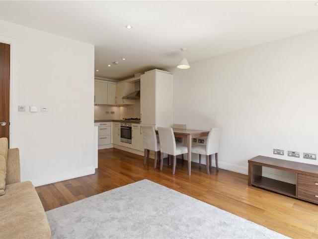 Clerkenwell Road, Clerkenwell, London EC1M, 2 bed flat to rent, £3,250 pcm | PrimeLocation