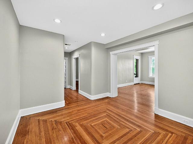 Clermont Condominiums 1 Bedroom Apartment for Rent at 1404 E Mcmillan St, Cincinnati, OH 45206 East Walnut HIlls