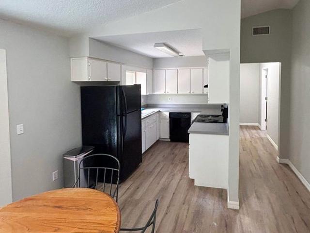 Clermont House with Dining area. Beautiful & newly