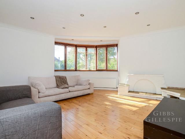 Clitheroe Court, Alexandra Avenue, Rayners Lane HA2, 3 bed flat to rent, £2,350 pcm | PrimeLocation