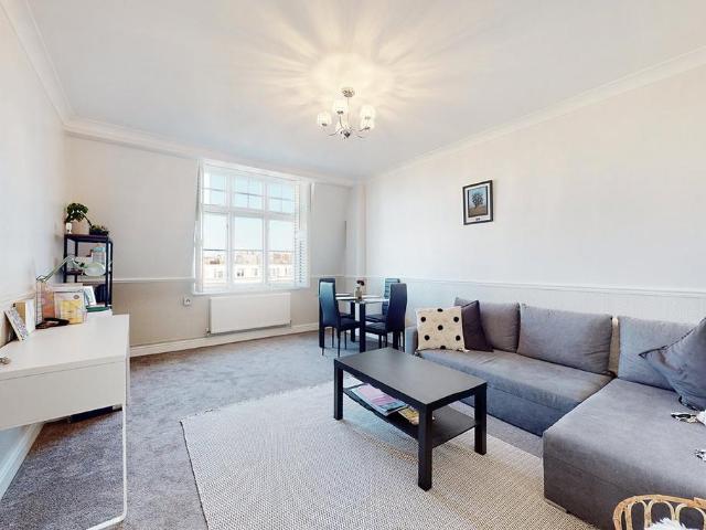 Clive Court, Maida Vale, London, W9 1 bed apartment to rent £2,799 pcm £646 pw