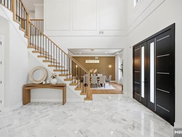 Clive Hills Rd, Millburn, Home For Sale