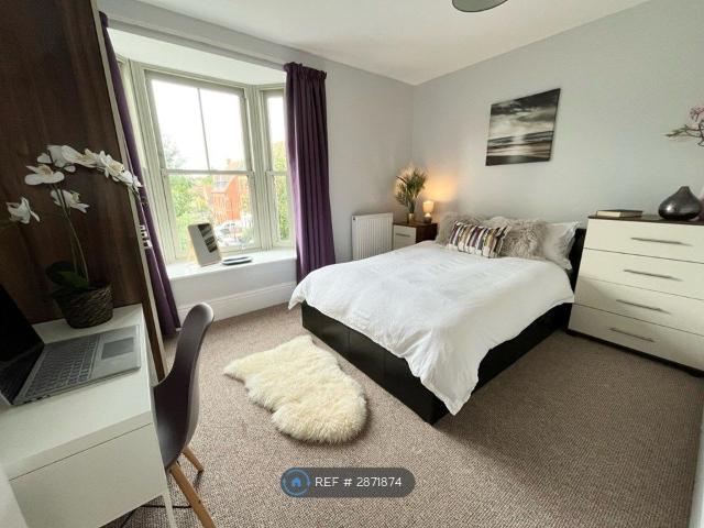 Clickers Drive, Northampton NN5, Room to rent, £685 pcm | PrimeLocation
