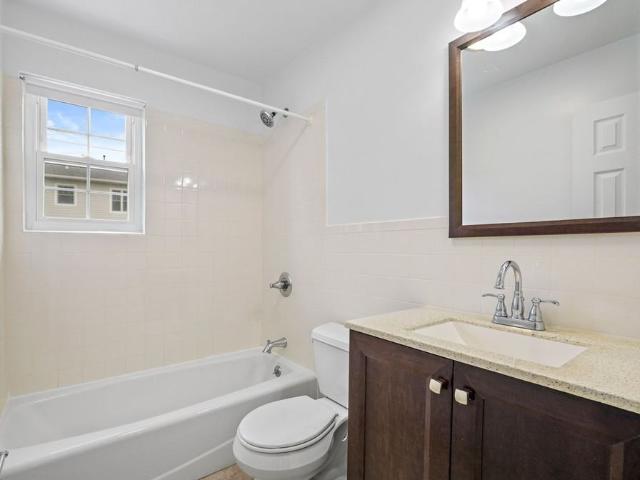 Cliff View Gardens Studio Apartment for Rent at 306E Hackensack St, Wood Ridge, NJ 07075