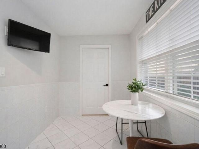 Cliff Ave, Woodbridge, Home For Sale