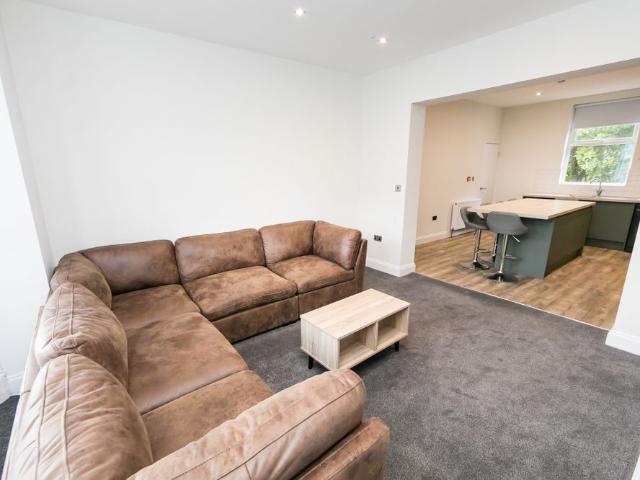 Manor Drive, Leeds