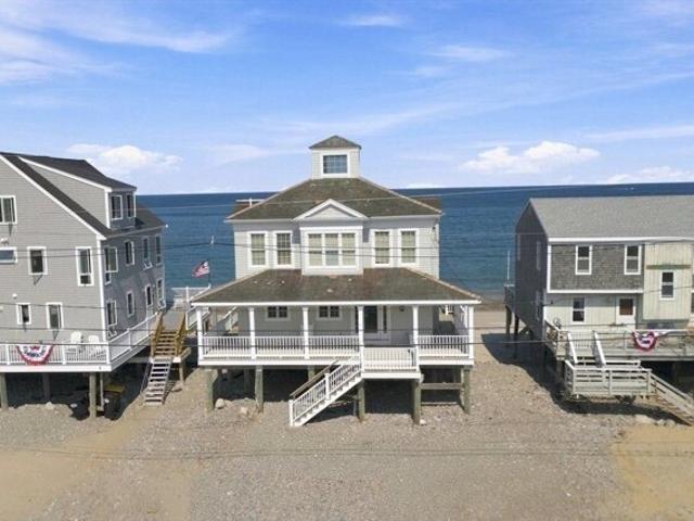 Cliff Rd S, Scituate, Home For Sale