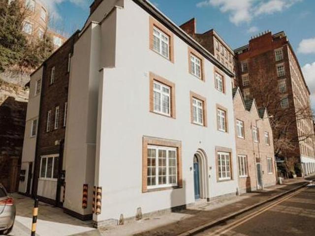 Cliff Road, Nottingham, 3 Bedroom Apartment